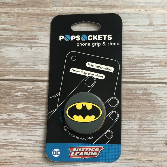 PopSocket | Other | 7 Nwt Loot Crate Justice League Batman Pop Socket ...